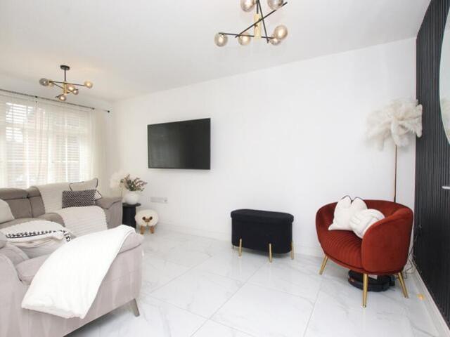 For Sale 3 Bedroom House Rhondda Cynon Taff Rhondda Cynon Taff DLS99436608