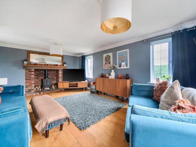 For Sale 3 Bedroom House Rye East Sussex DLS98968841