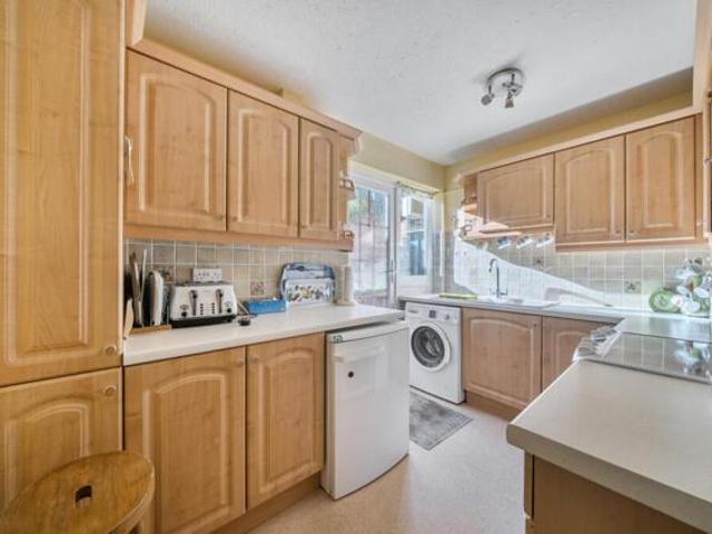 For Sale 3 Bedroom House Wokingham Berkshire DLS98903529