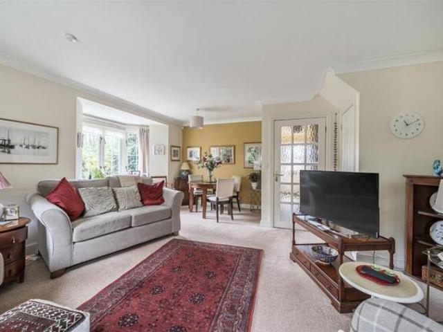 For Sale 3 Bedroom House Wokingham Wokingham DLS100579065