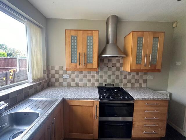 For Sale 3 Bedroom House Wolverhampton West Midlands DLS99895386