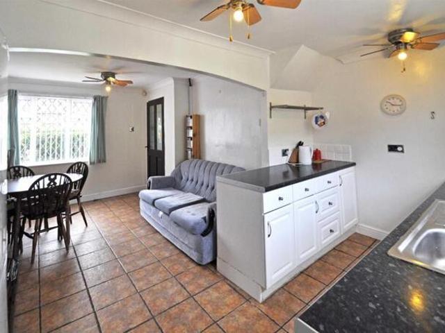 For Sale 3 Bedroom House Wombourne Wombourne DS98648818