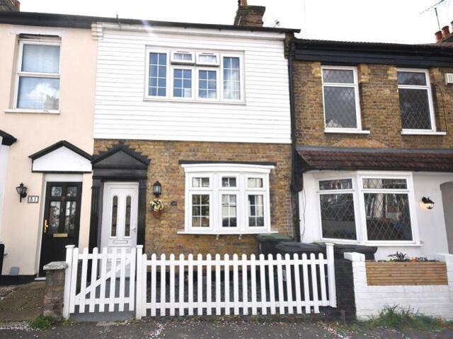 For Sale 3 Bedroom House Woodford Green Greater London DS98612426