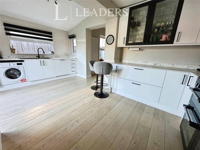 For Sale 3 Bedroom House Waterlooville Hampshire DLS101025446