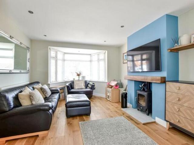 For Sale 3 Bedroom House Watford Hertfordshire DS99277682