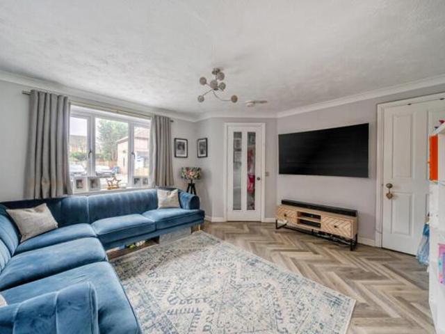 For Sale 3 Bedroom House Warfield Berkshire DS100733907