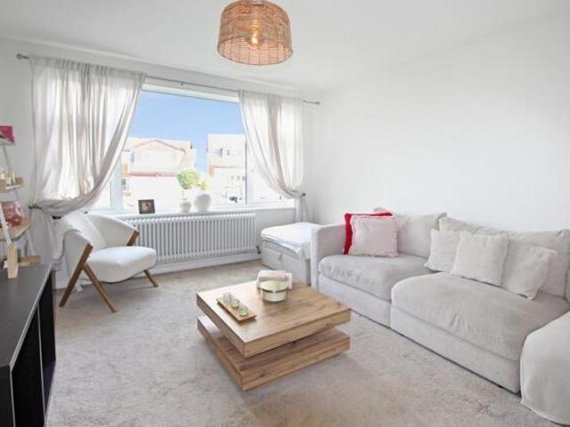 For Sale 3 Bedroom House Warwickshire Warwickshire DLS100342841
