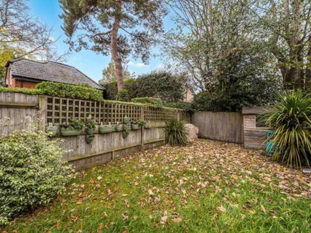 For Sale 3 Bedroom House Weybridge Surrey DLS100456912