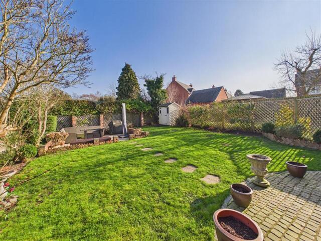 For Sale 3 Bedroom House Wellesbourne Warwickshire DS100684979