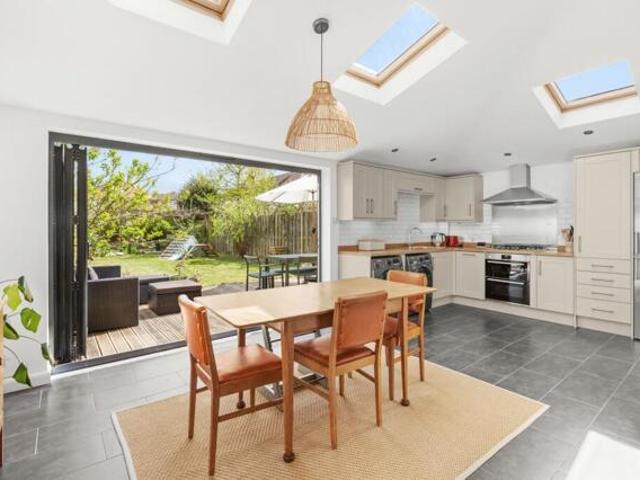 For Sale 3 Bedroom House Wendover Buckinghamshire DS101931355