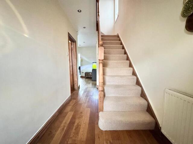 For Sale 3 Bedroom House West Bromwich Sandwell DLS98545818