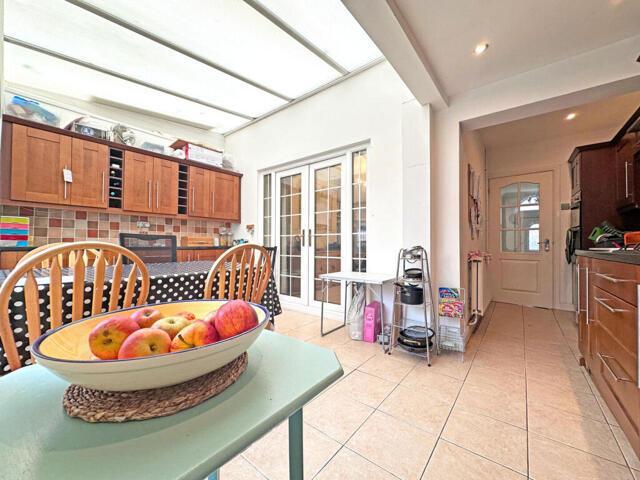 For Sale 3 Bedroom House West Bromwich Sandwell DLS101677954
