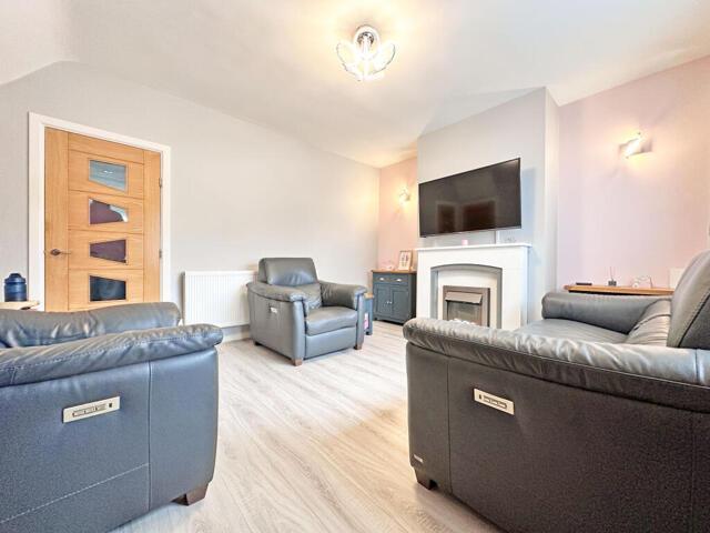 For Sale 3 Bedroom House West Bromwich Sandwell DLS101677334