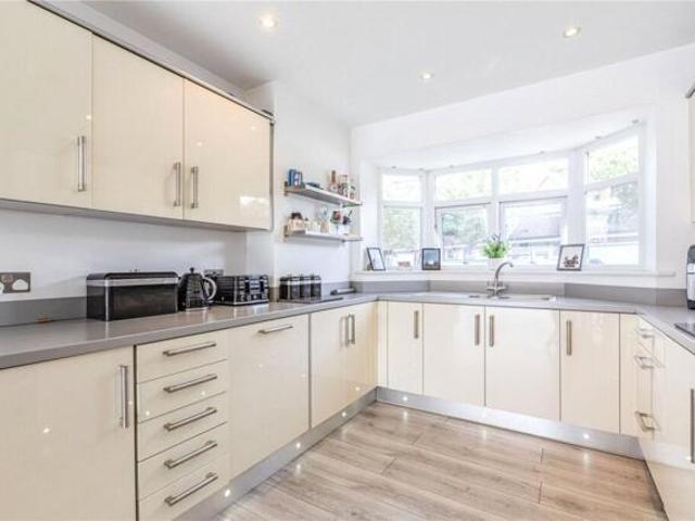 For Sale 3 Bedroom House West Byfleet Surrey DLS100132366