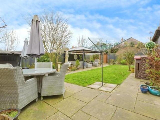 For Sale 3 Bedroom House Whetstone Whetstone DS99571854