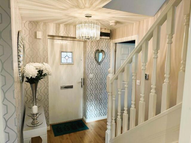 For Sale 3 Bedroom House Willen Park Milton Keynes DLS99571836
