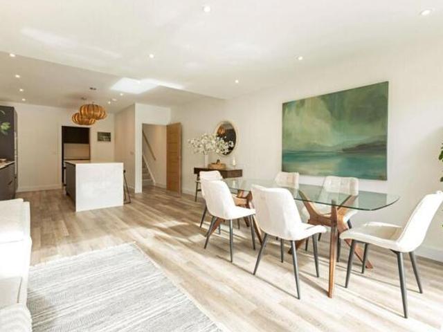 For Sale 3 Bedroom House Winchester Hampshire DLS98404412