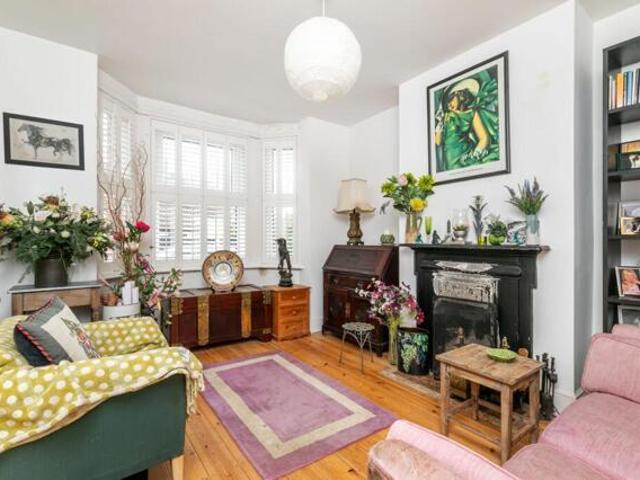 For Sale 3 Bedroom House Winchester Hampshire DLS98765824