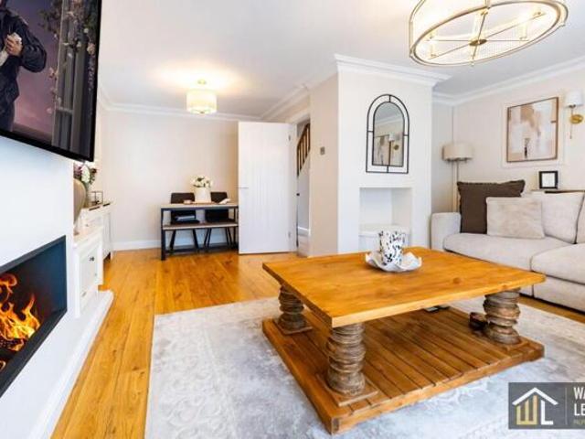 For Sale 3 Bedroom House Wye Caerphilly DLS100503418