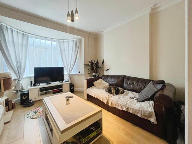 For Sale 3 Bedroom House Wye Kent DLS98434490