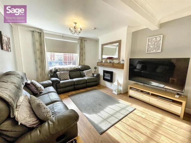 For Sale 3 Bedroom House Wye Kent DS98612675