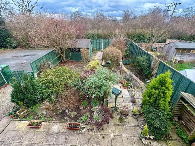 For Sale 3 Bedroom House Wye Kent DS100132555