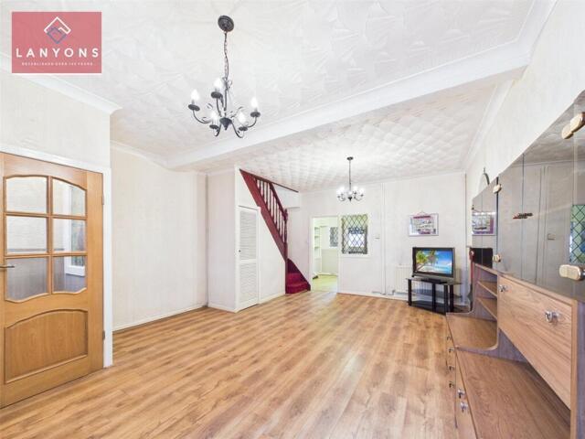 For Sale 3 Bedroom House Wye Rhondda Cynon Taff DS98577800