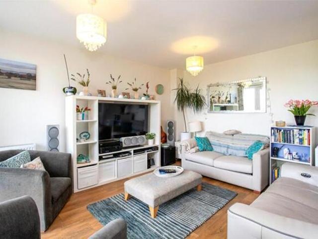 For Sale 3 Bedroom House Tonbridge Kent DLS101351826