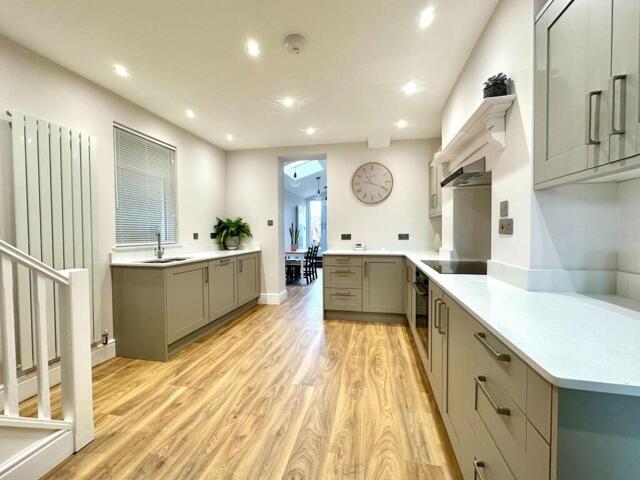 For Sale 3 Bedroom House Torbay Devon DS98545660