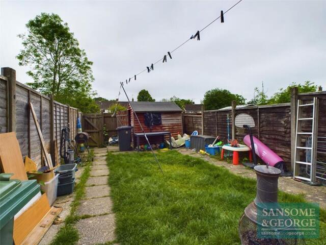 For Sale 3 Bedroom House Tadley Hampshire DS99344702
