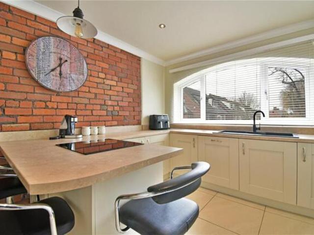 For Sale 3 Bedroom House Tameside Tameside DLS100132628