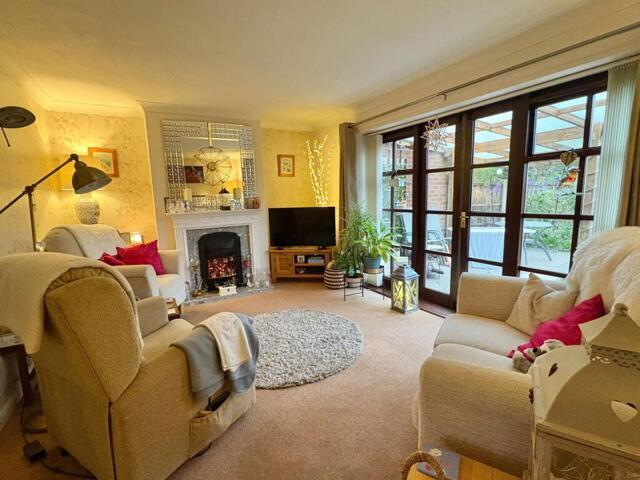 For Sale 3 Bedroom House Tamworth Staffordshire DLS99774078