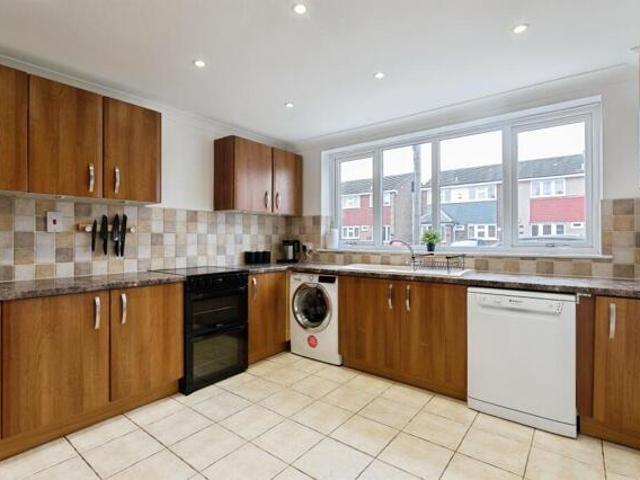 For Sale 3 Bedroom House Thurrockc Great London DLS100502807