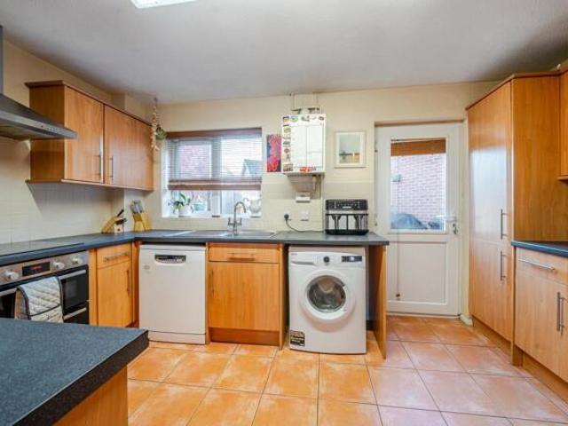 For Sale 3 Bedroom House Thatcham West Berkshire DLS98612184