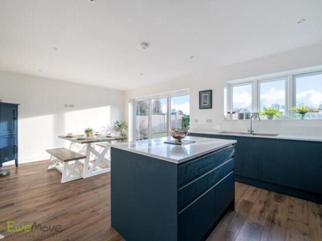 For Sale 3 Bedroom House Thatcham West Berkshire DLS98718100
