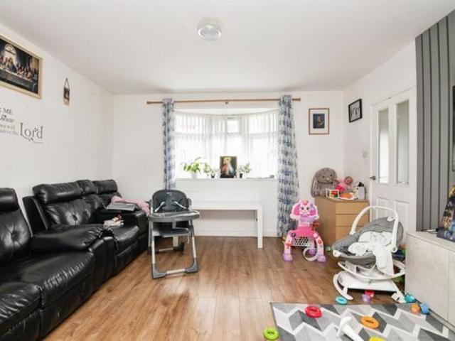 For Sale 3 Bedroom House Tividale Tividale DS100263327