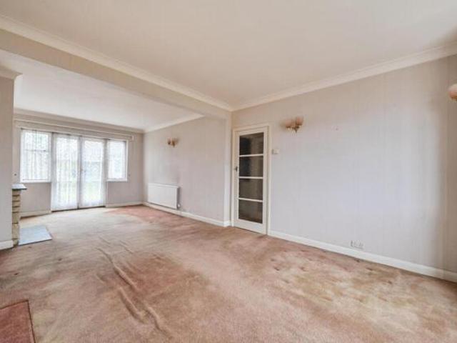 For Sale 3 Bedroom House Tilehurst Berkshire DLS101675981