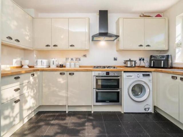 For Sale 3 Bedroom House Two Mile Ash Milton Keynes DS101677990