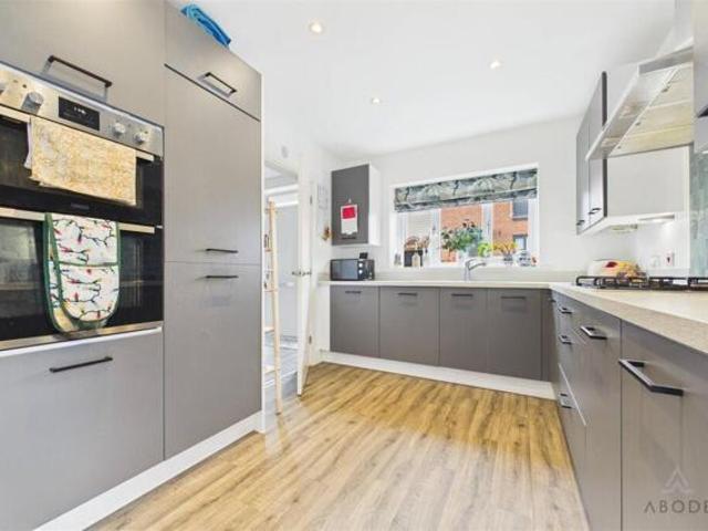 For Sale 3 Bedroom House Uttoxeter Staffordshire DS100855186