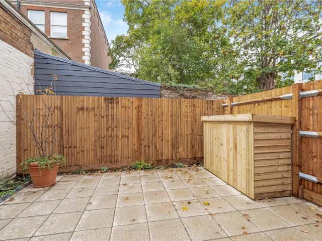 For Sale 3 Bedroom Other Housing For Rent Ealing London DLS102596427