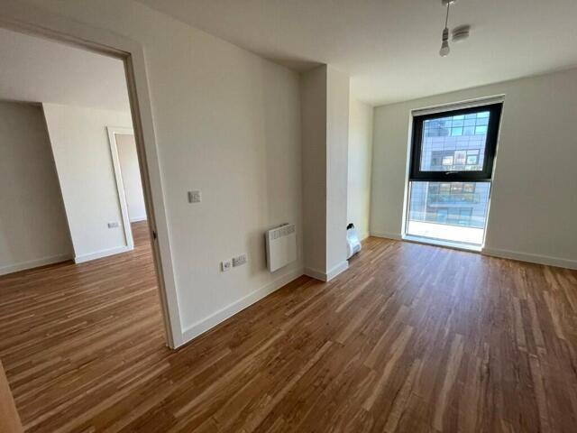 For Sale 3 Bedroom Shared Living/roommate Manchester Greater Manchester DLS100023851