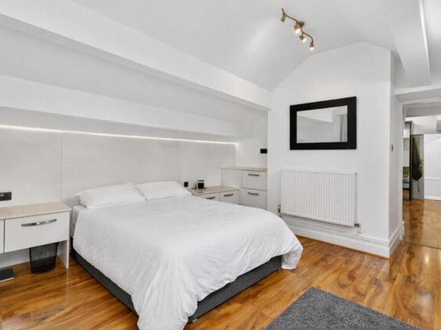 For Sale 3 Bedroom Shared Living/roommate Manchester Greater Manchester DLS101278195