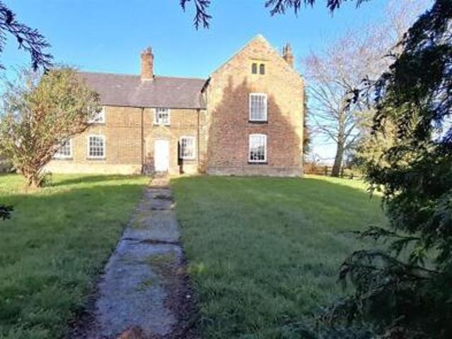 For Sale 3 Bedroom Shared Living/roommate Nercwys Nercwys DLS100786463