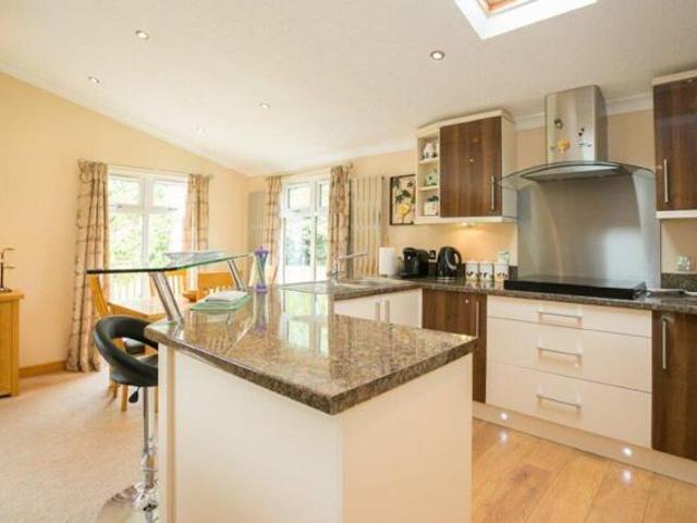 For Sale 3 Bedroom Shared Living/roommate North Yorkshire North Yorkshire DS99688490