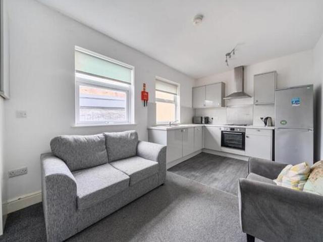 For Sale 3 Bedroom Shared Living/roommate Nottingham Nottingham DLS100191729