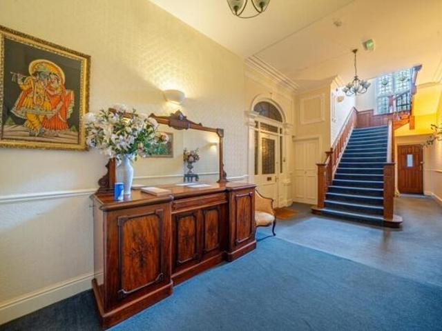 For Sale 3 Bedroom Shared Living/roommate Nottingham Nottingham DS99237300