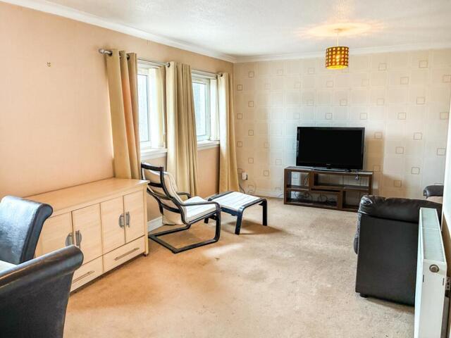 For Sale 3 Bedroom Shared Living/roommate Aberdeen Aberdeenshire DLS101168254