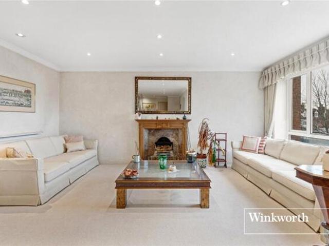 For Sale 3 Bedroom Shared Living/roommate Barnet Greater London DLS100685371