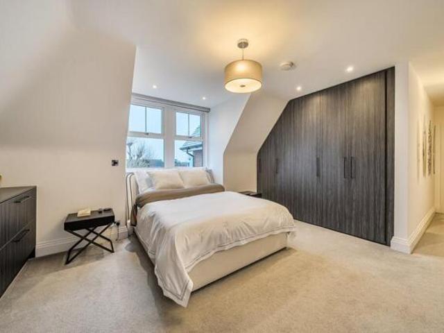 For Sale 3 Bedroom Shared Living/roommate Beckenham Greater London DS100057921