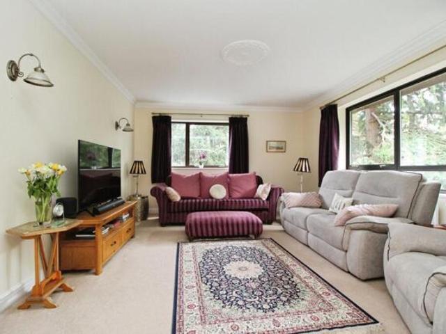 For Sale 3 Bedroom Shared Living/roommate Bournemouth Poole DS98903477